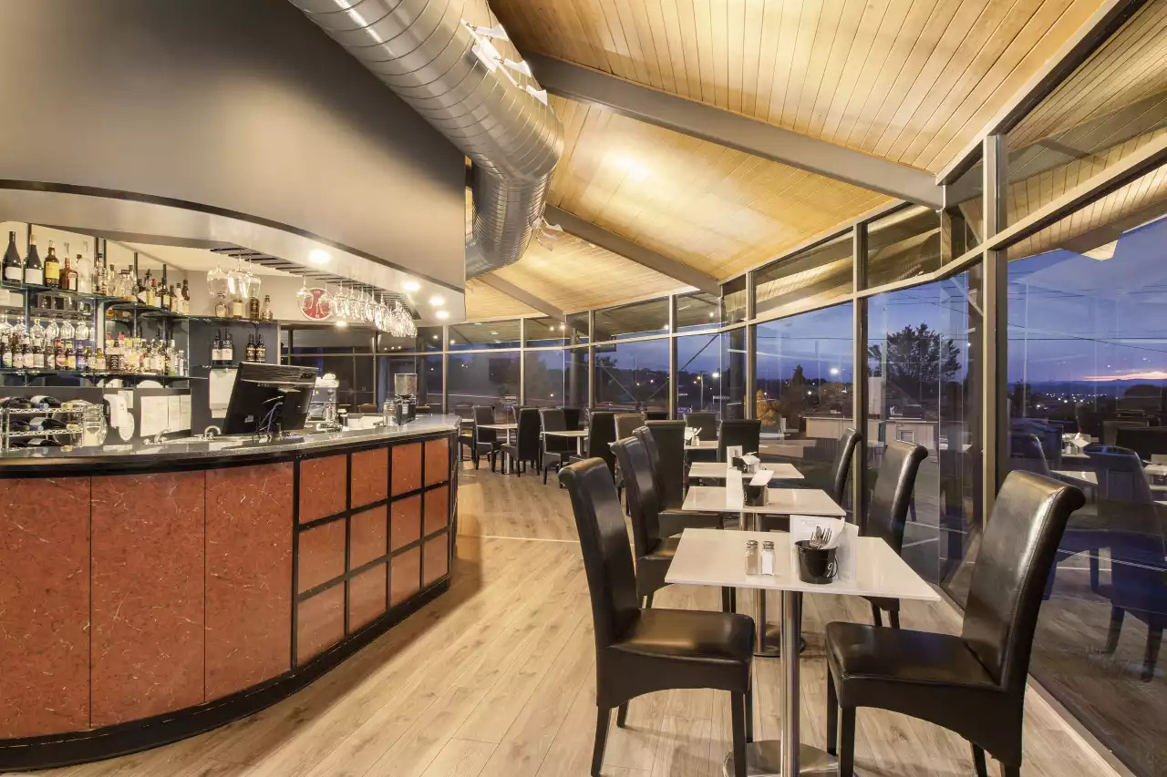 Skyline Restaurant – Mantra Bathurst